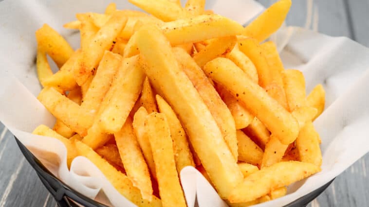 Chip Shop Chips at Home: the Ultimate Guide - I Really Like Food!