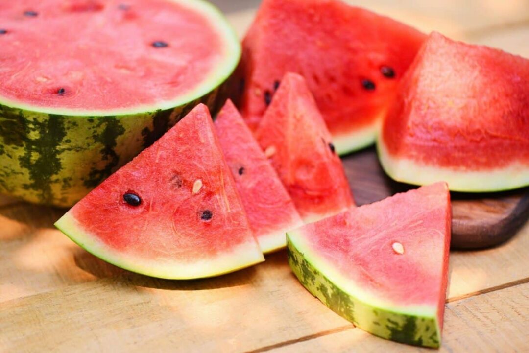 How To Tell When A Watermelon Is Ripe: 4 Signs
